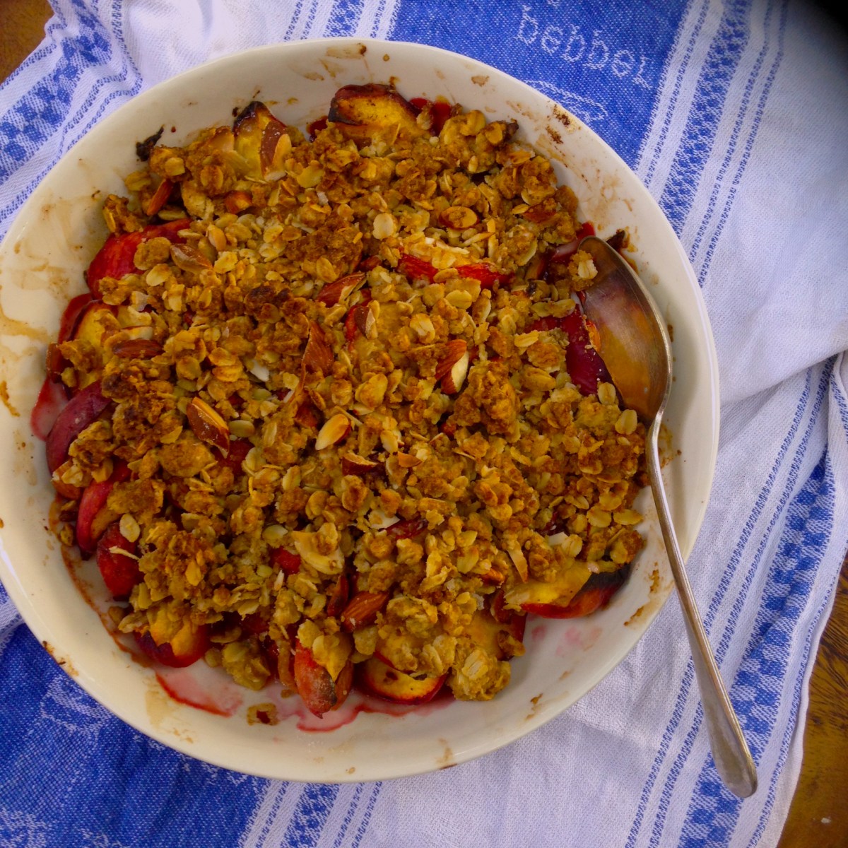 Summer Stone Fruit Crumble for Breakfast – The Back Yard Lemon Tree